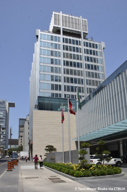 200 University Avenue - The Skyscraper Center