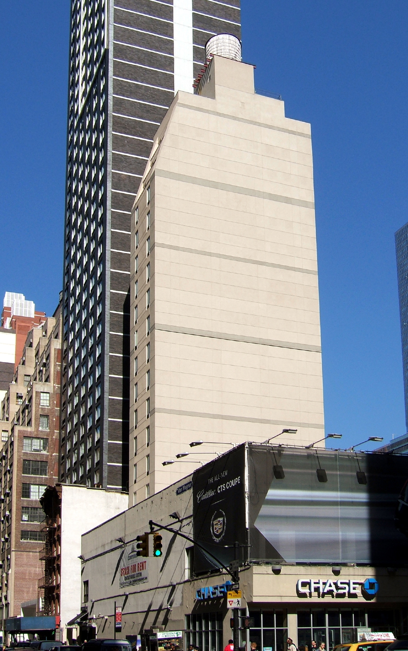 Comfort Inn Times Square - The Skyscraper Center