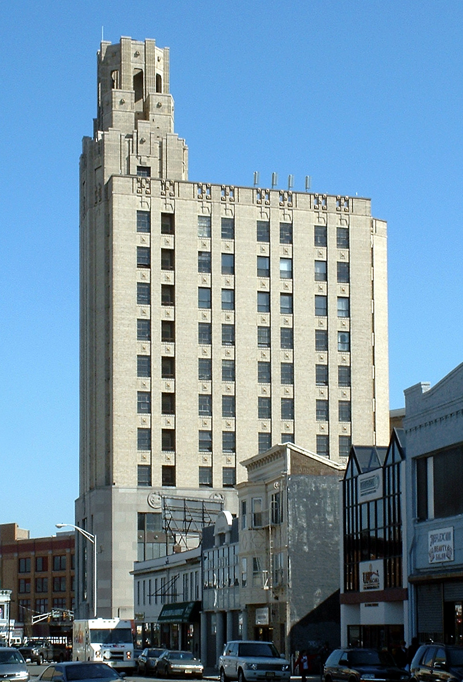 Bank Tower - The Skyscraper Center