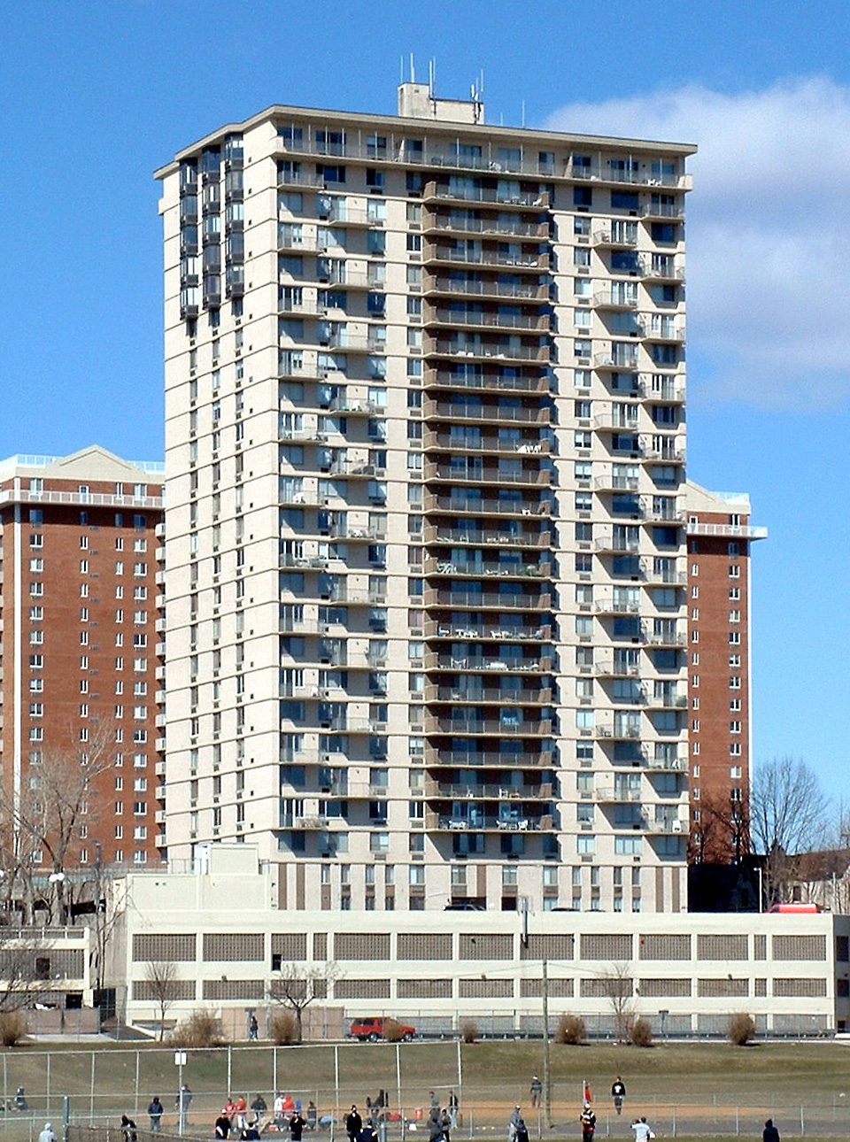 The Devonshire - The Skyscraper Center