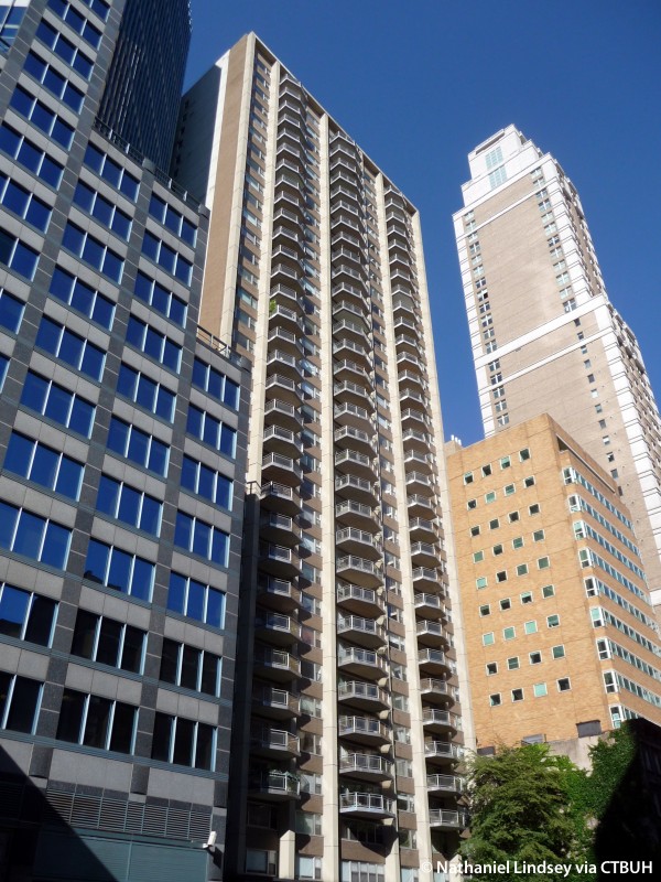 Plaza Towers Apartments - The Skyscraper Center
