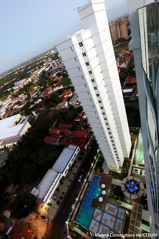 Magna Vitale Condominium Complex - The Skyscraper Center