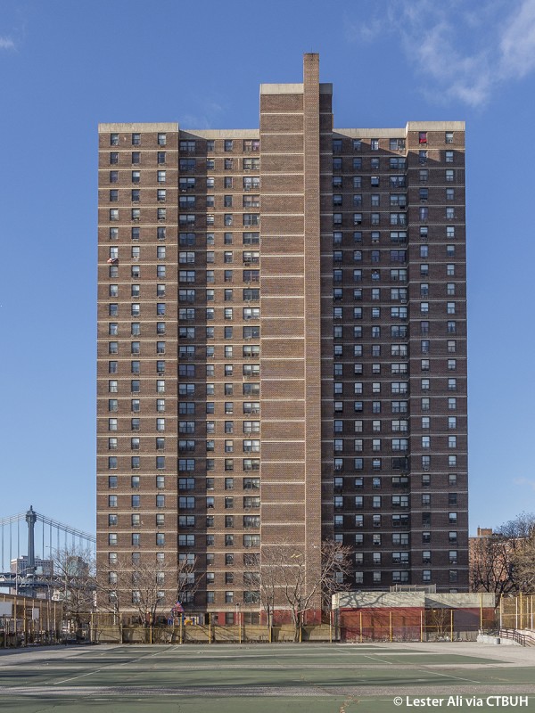 Two Bridges Houses - The Skyscraper Center